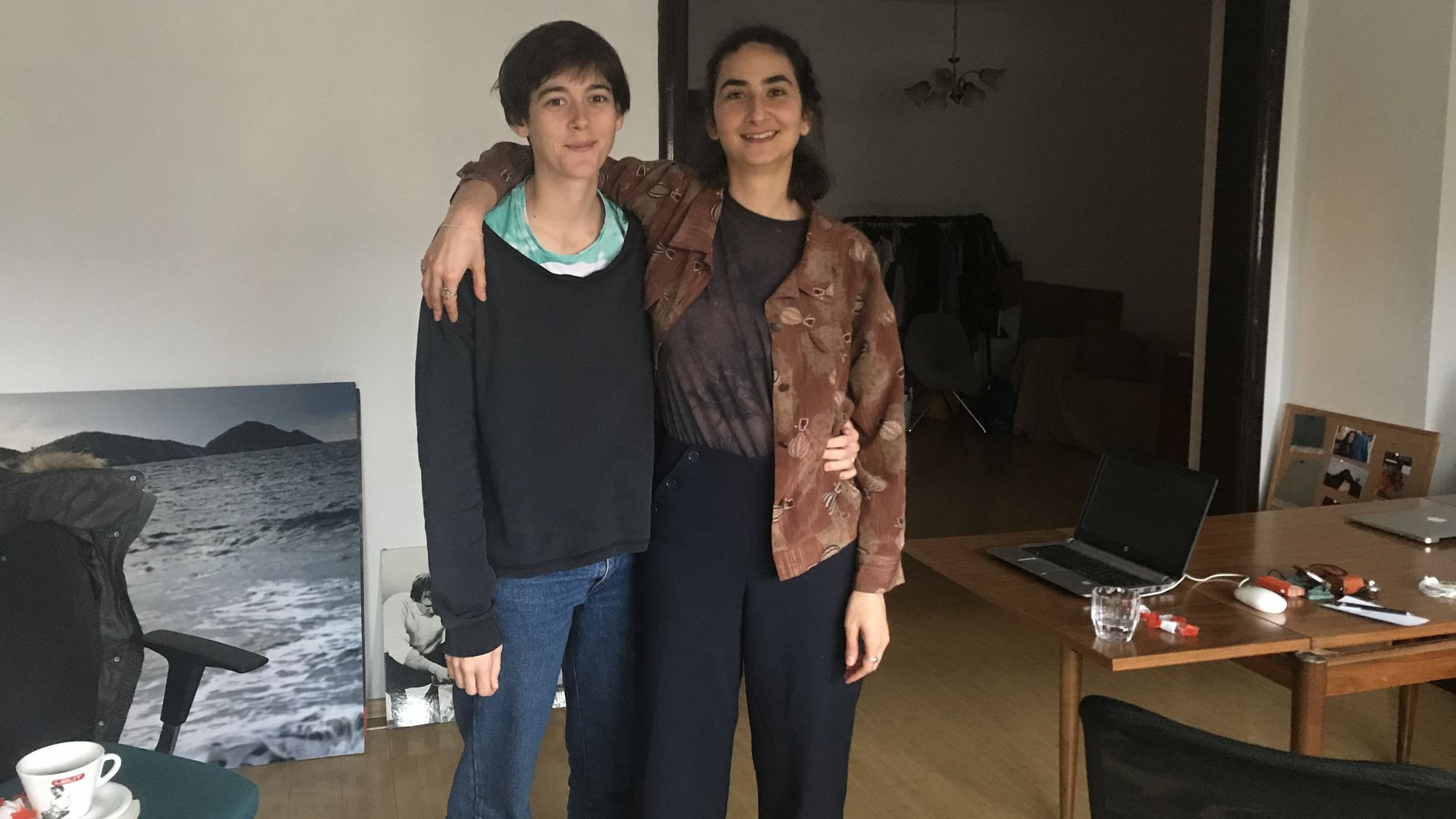 Proiectul Palier. Cum vor două fete să salveze atelierele de reparații ...